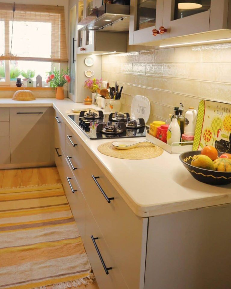 29 Stylish and Space-Saving Apartment Kitchen Ideas - Evinco Design