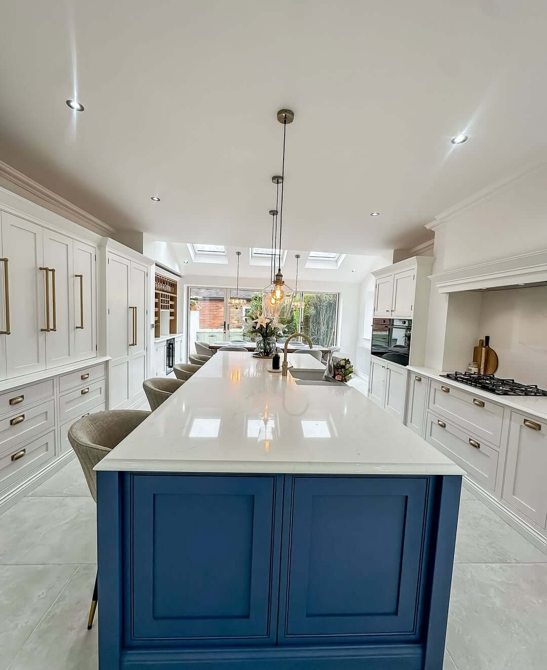 27 Stunning Kitchen Ceiling Ideas to Elevate Your Space - Evinco Design