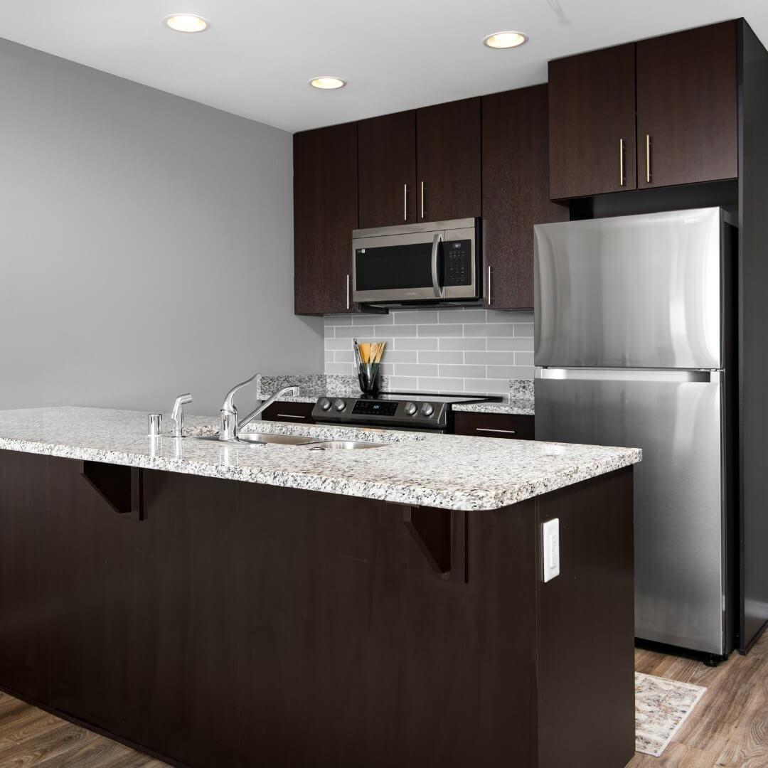 29 Stylish and Space-Saving Apartment Kitchen Ideas - Evinco Design