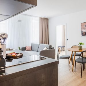 29 Stylish and Space-Saving Apartment Kitchen Ideas - Evinco Design