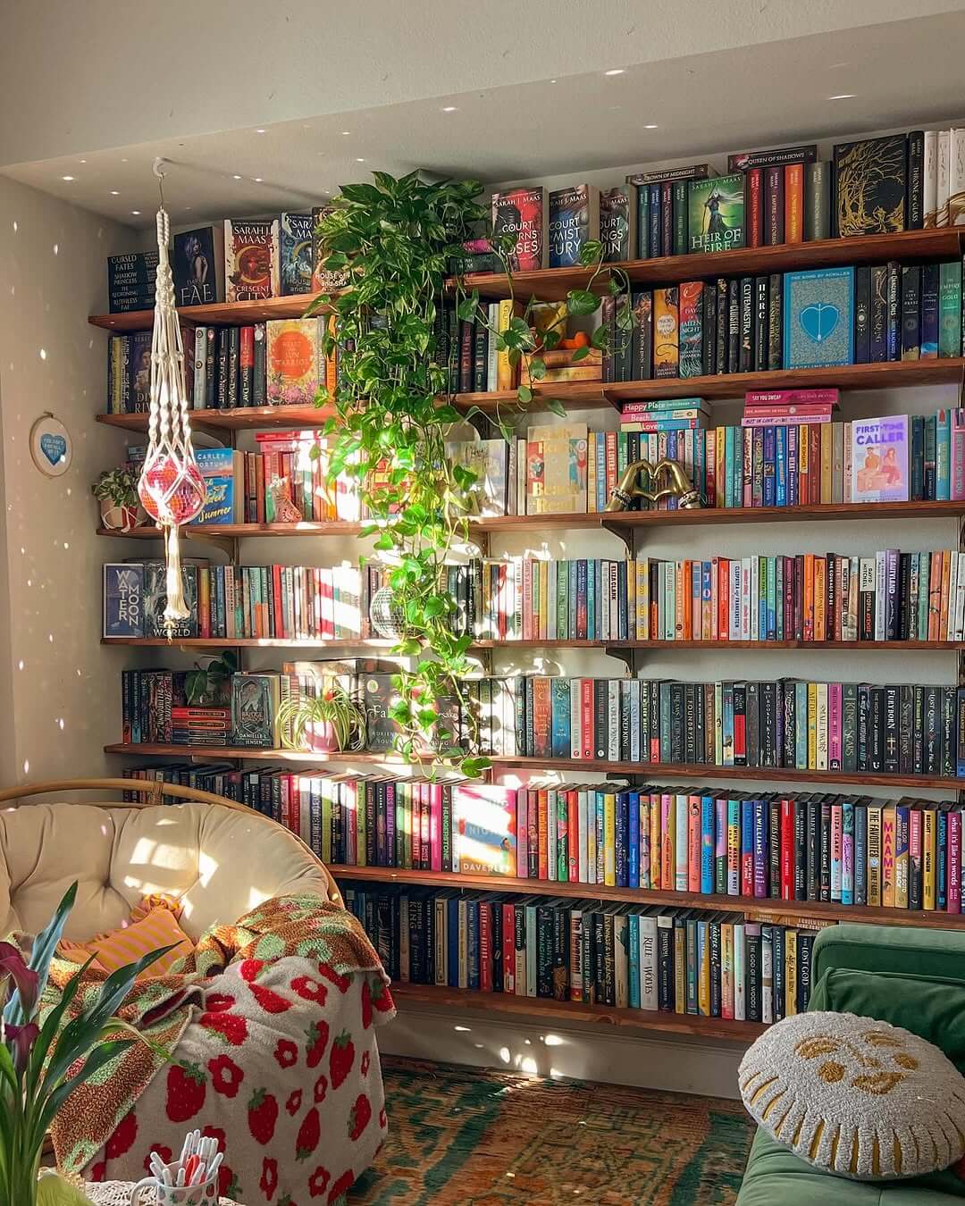 Creative Bookshelf Ideas to Elevate Your Space