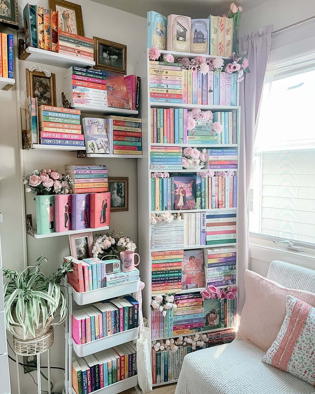 Creative Bookshelf Ideas to Elevate Your Space