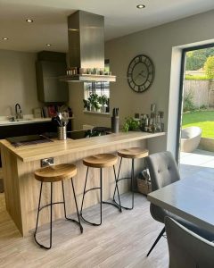 Stylish Breakfast Bar Ideas to Elevate Your Kitchen