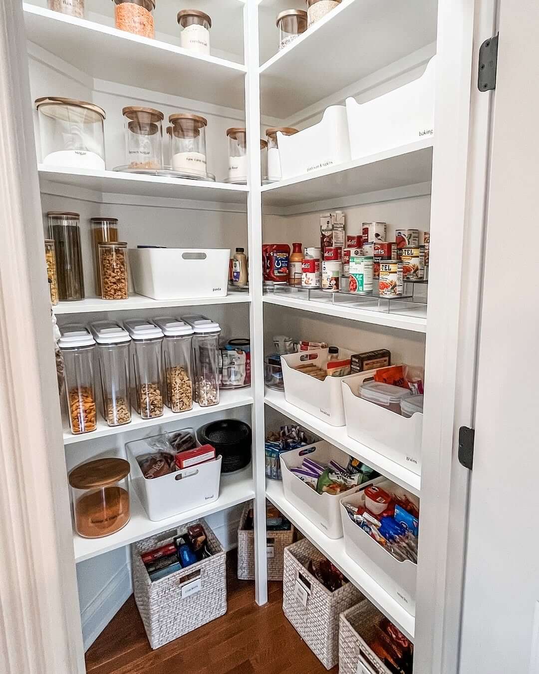 Space-Saving Pantry Ideas for a Clutter-Free Kitchen