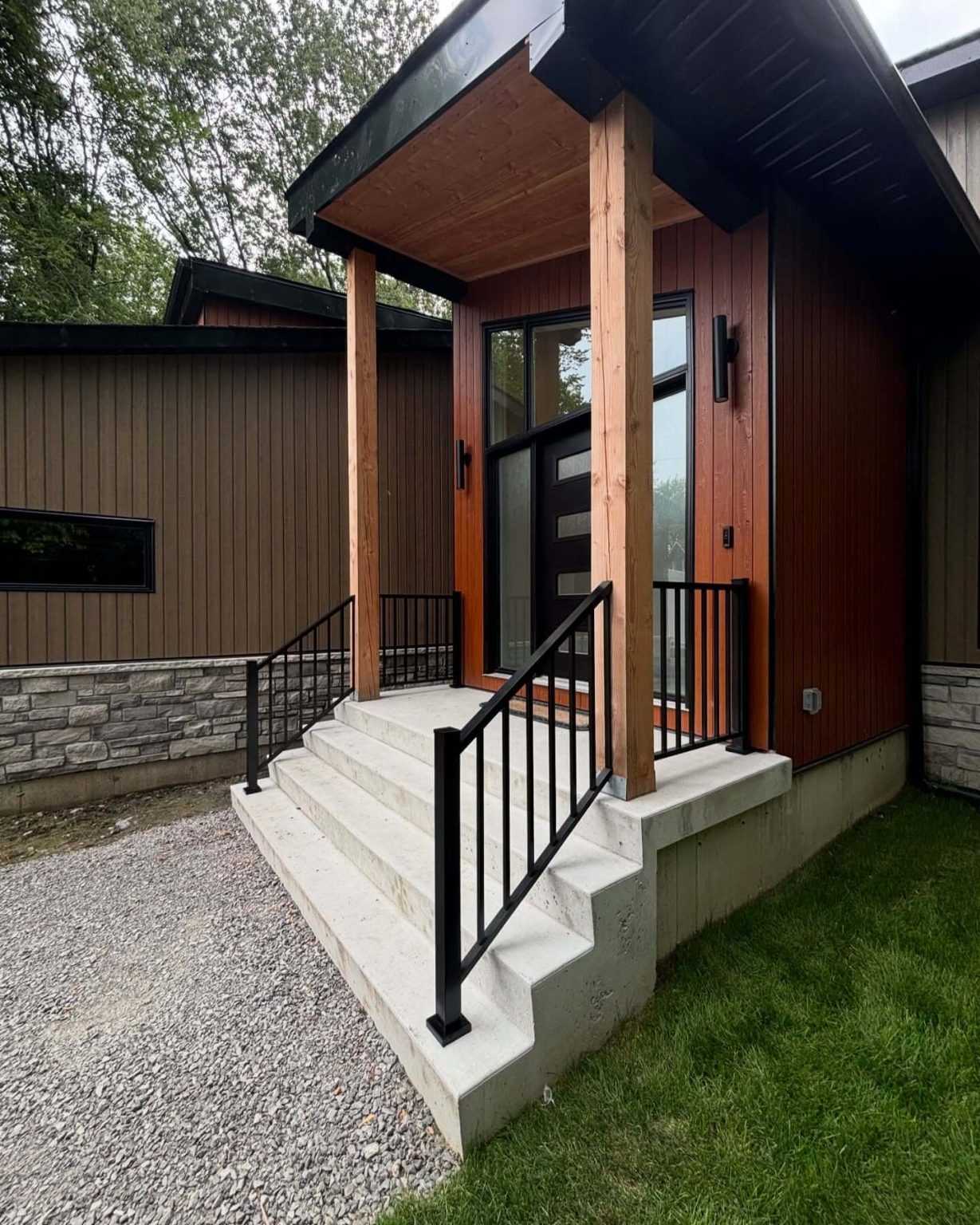 27 Stunning Porch Railing Ideas That Instantly Elevate Your Curb Appeal ...