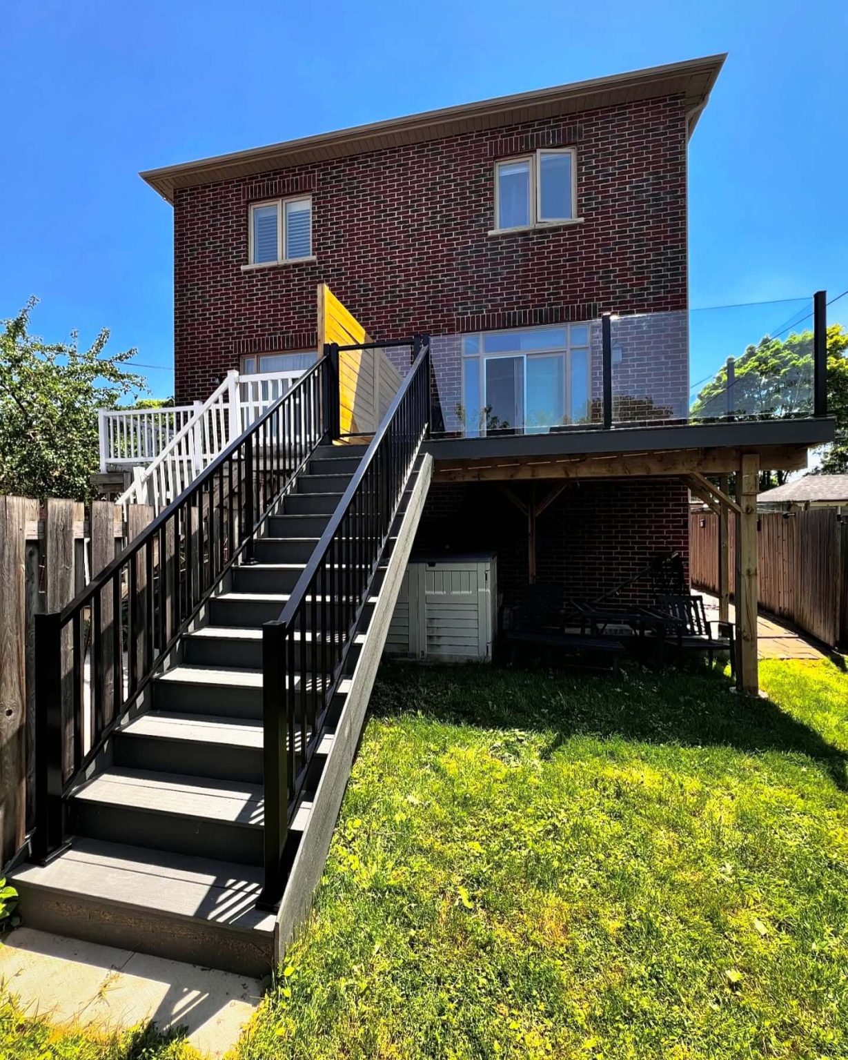 27 Stunning Porch Railing Ideas That Instantly Elevate Your Curb Appeal ...