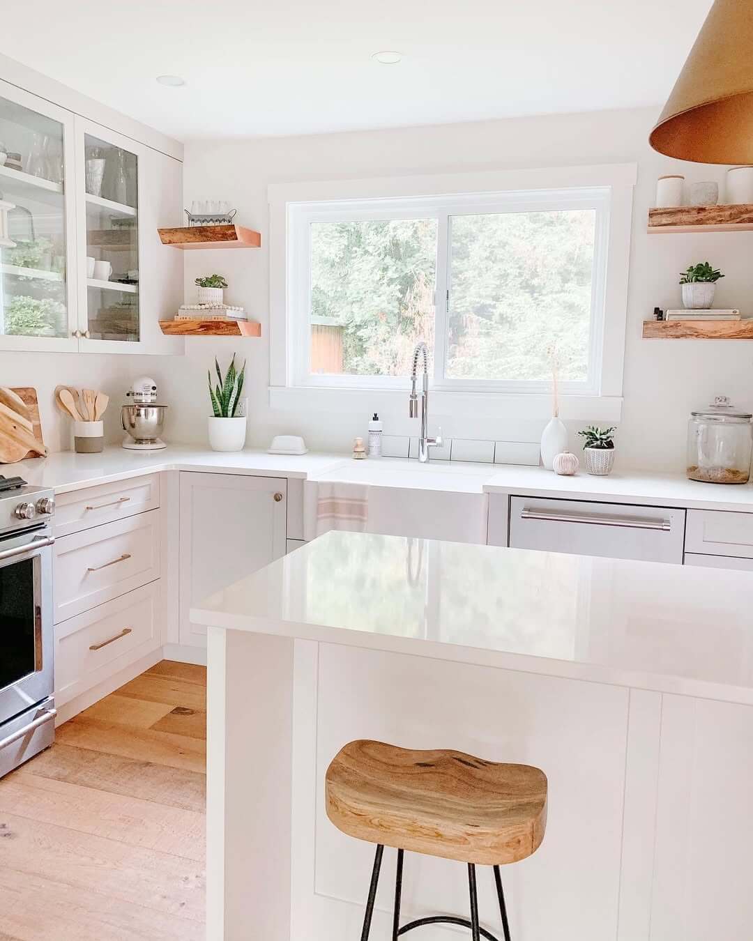 Stylish Kitchen Counter Decor Ideas That Instantly Elevate Your Space