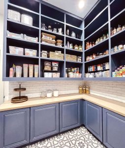 31 Brilliant Pantry Ideas to Maximize Space and Style - Evinco Design