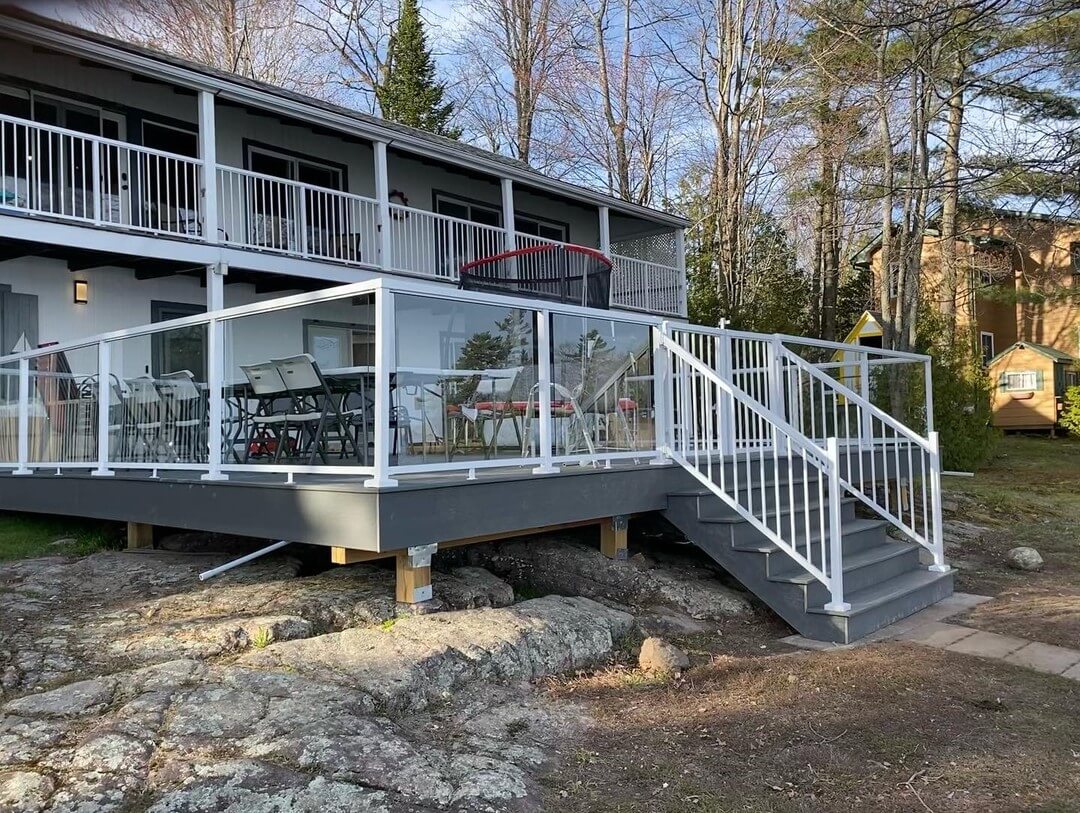 27 Stunning Porch Railing Ideas That Instantly Elevate Your Curb Appeal ...