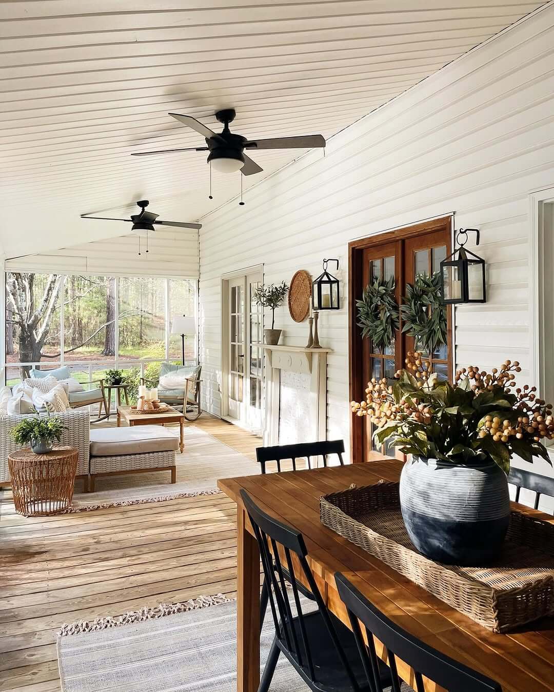 How to Design the Perfect Back Porch for Any Season