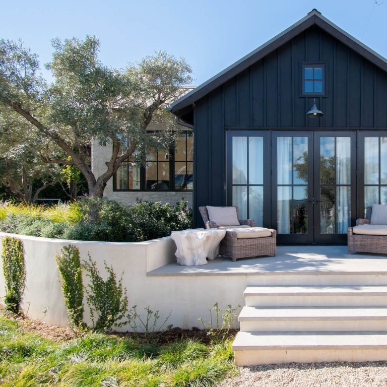 Charming Farmhouse Exterior Ideas to Inspire Your Dream Home