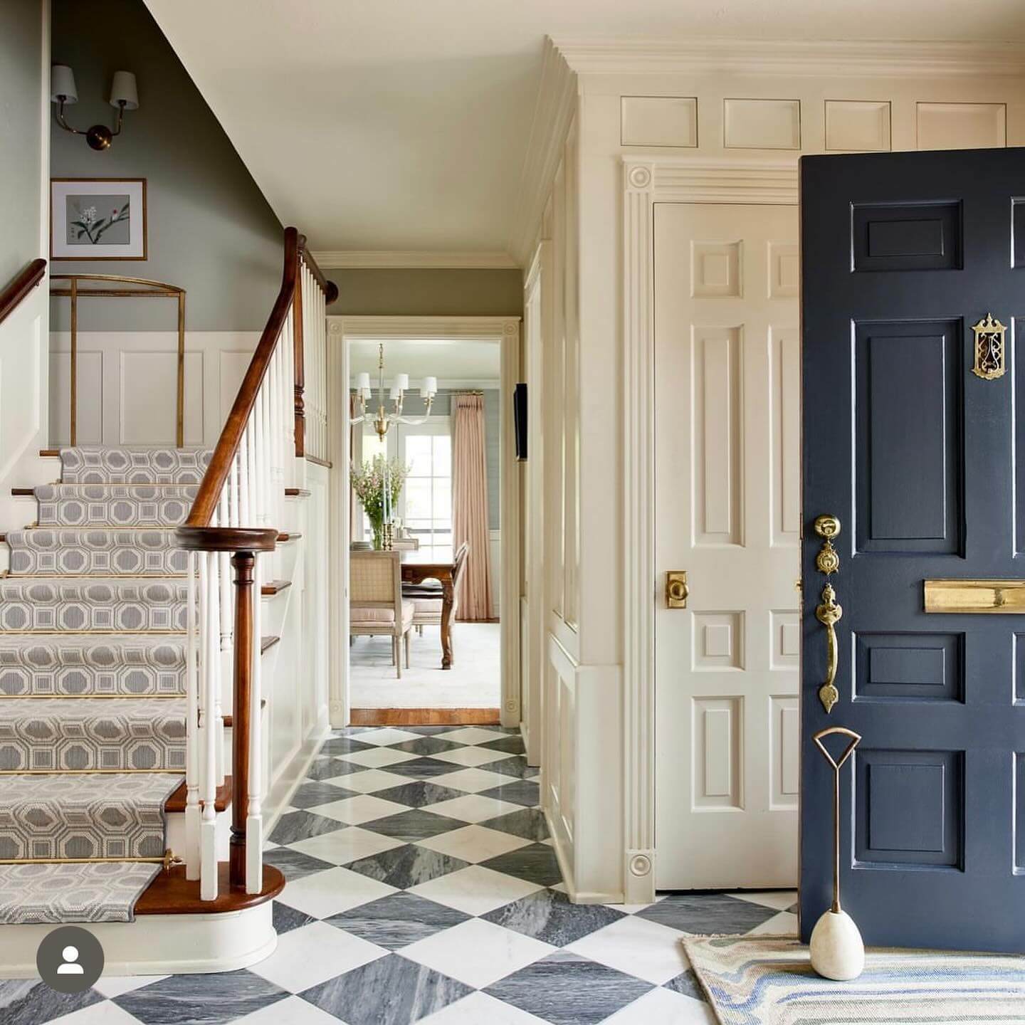Luxury Modern Entryway Ideas That Make a Bold First Impression