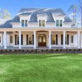 27 Stunning White Farmhouse Exteriors That Redefine Rustic Charm ...