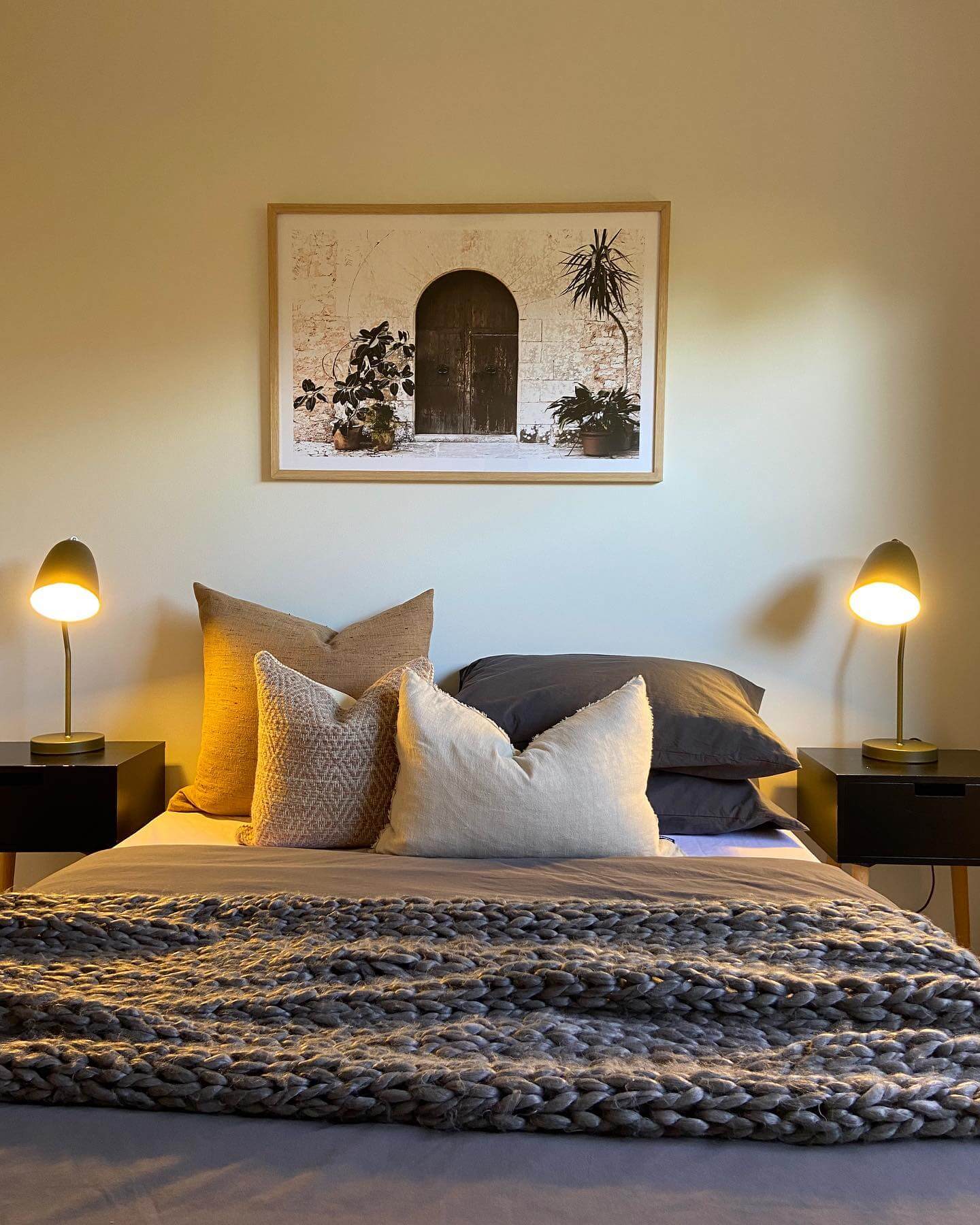 Moody Bedroom Ideas That Turn Your Space Into a Dreamy Retreat