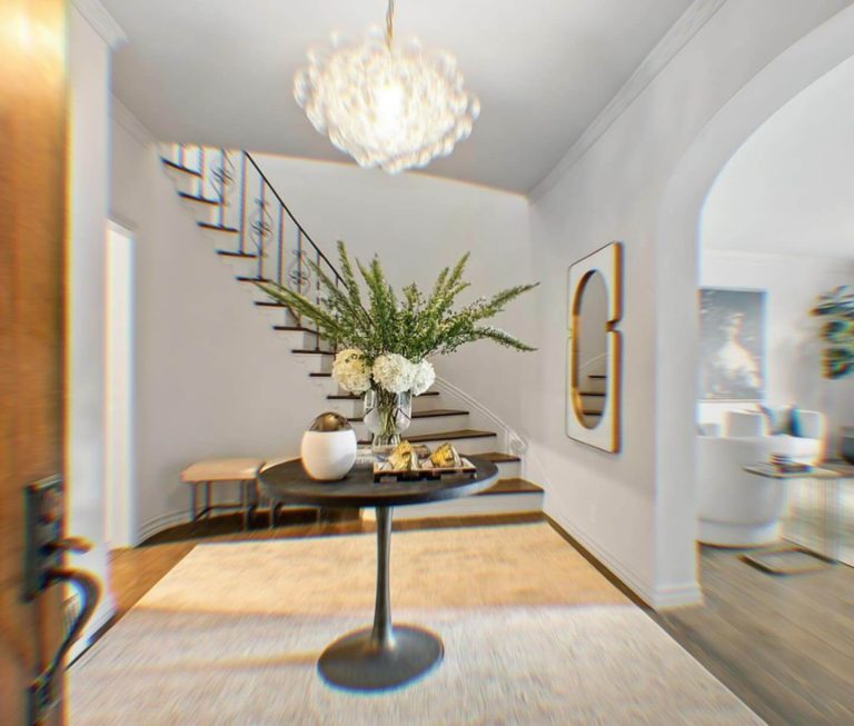 Stunning Round Entry Tables That Instantly Elevate Your Foyer