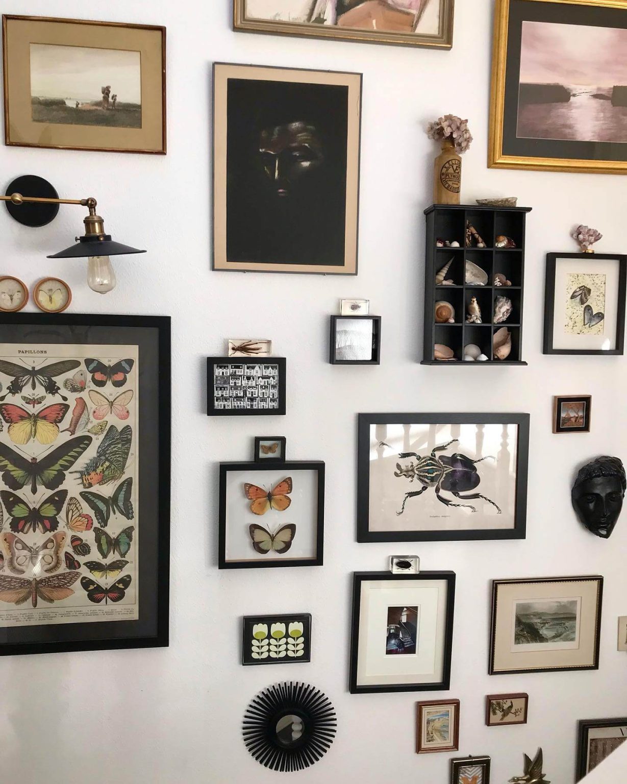 Vintage Gallery Wall Ideas That Add Instant Charm to Your Space ...