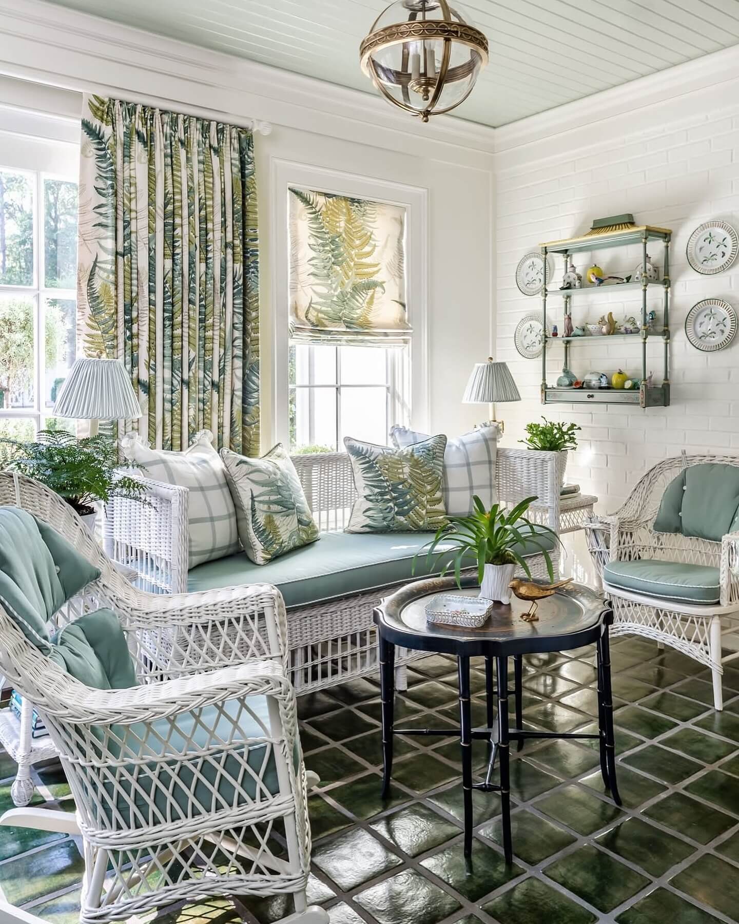 Stunning Sunroom Ideas to Brighten Up Your Home