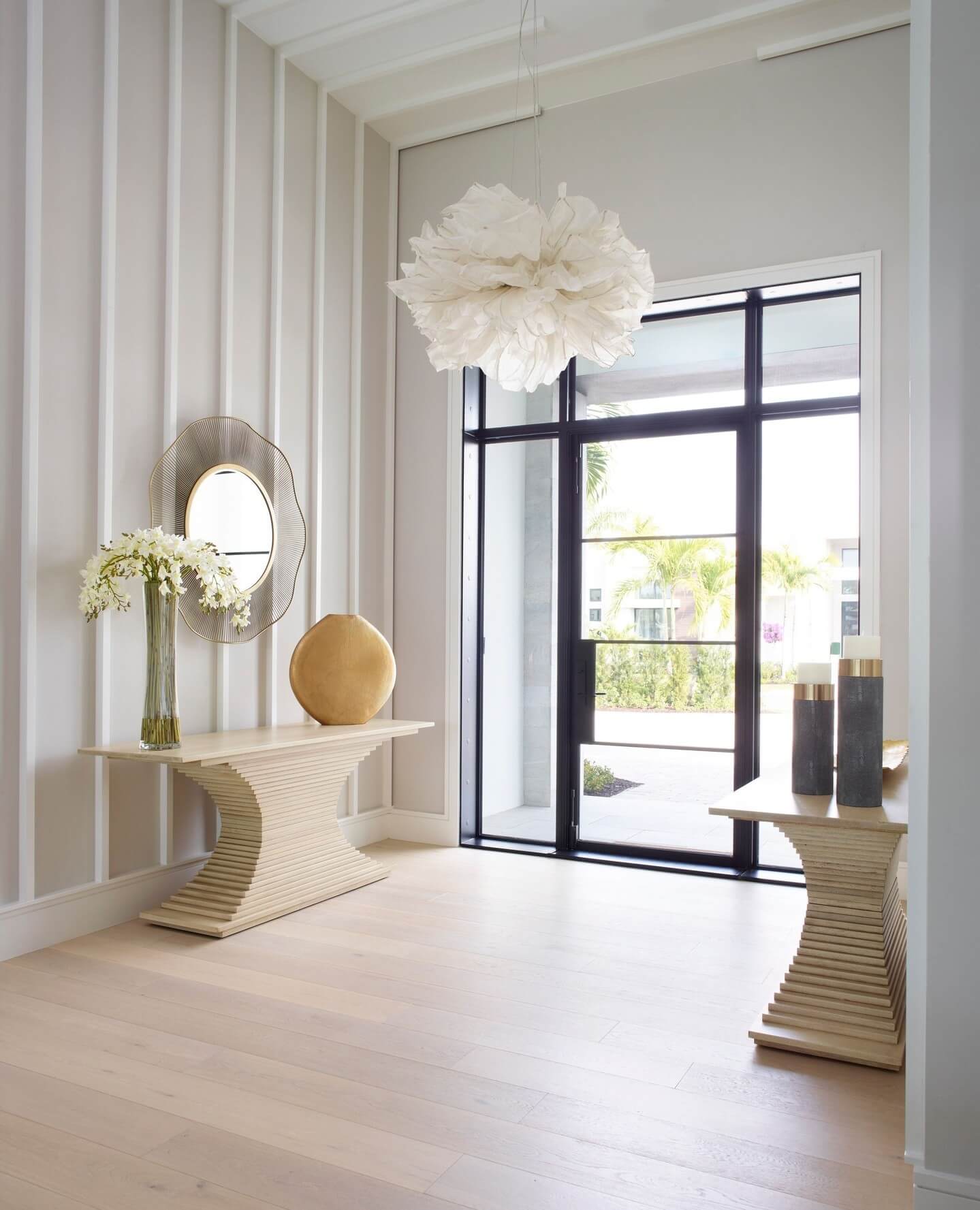Luxury Modern Entryway Ideas That Make a Bold First Impression