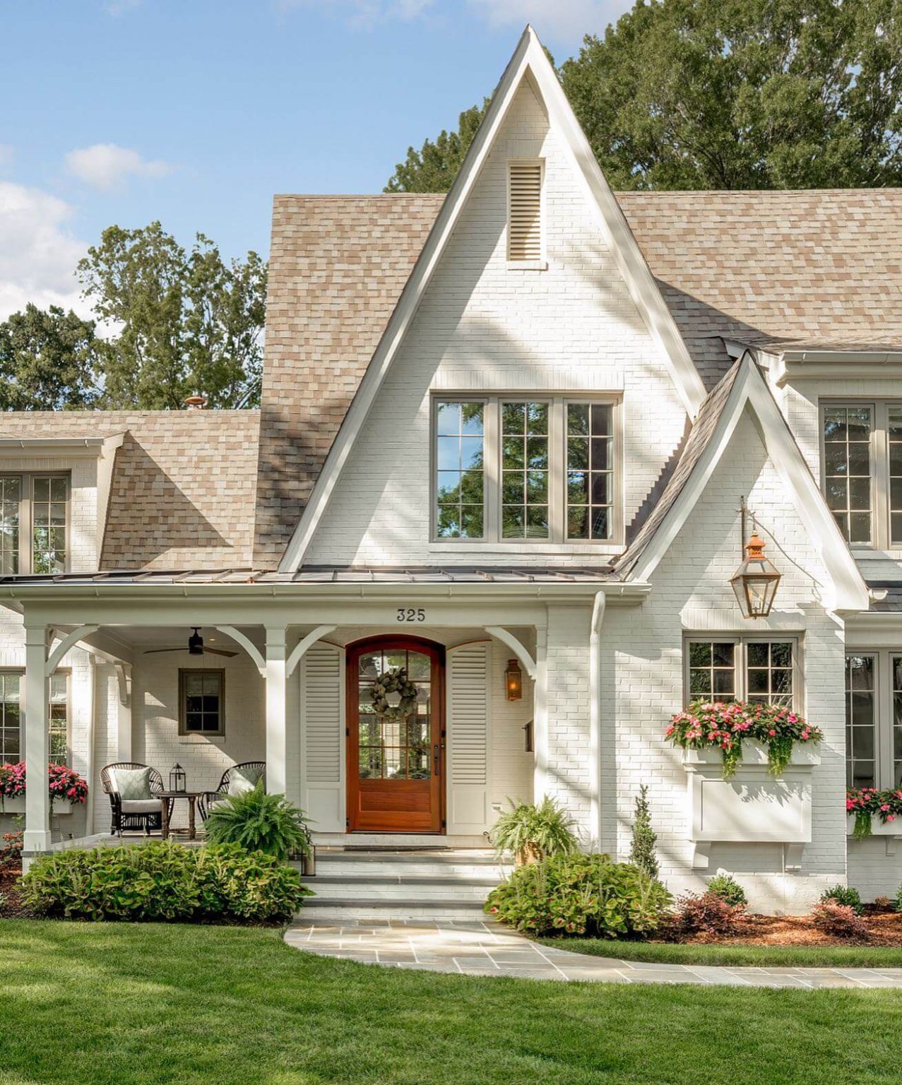 Charming Farmhouse Exterior Ideas to Inspire Your Dream Home