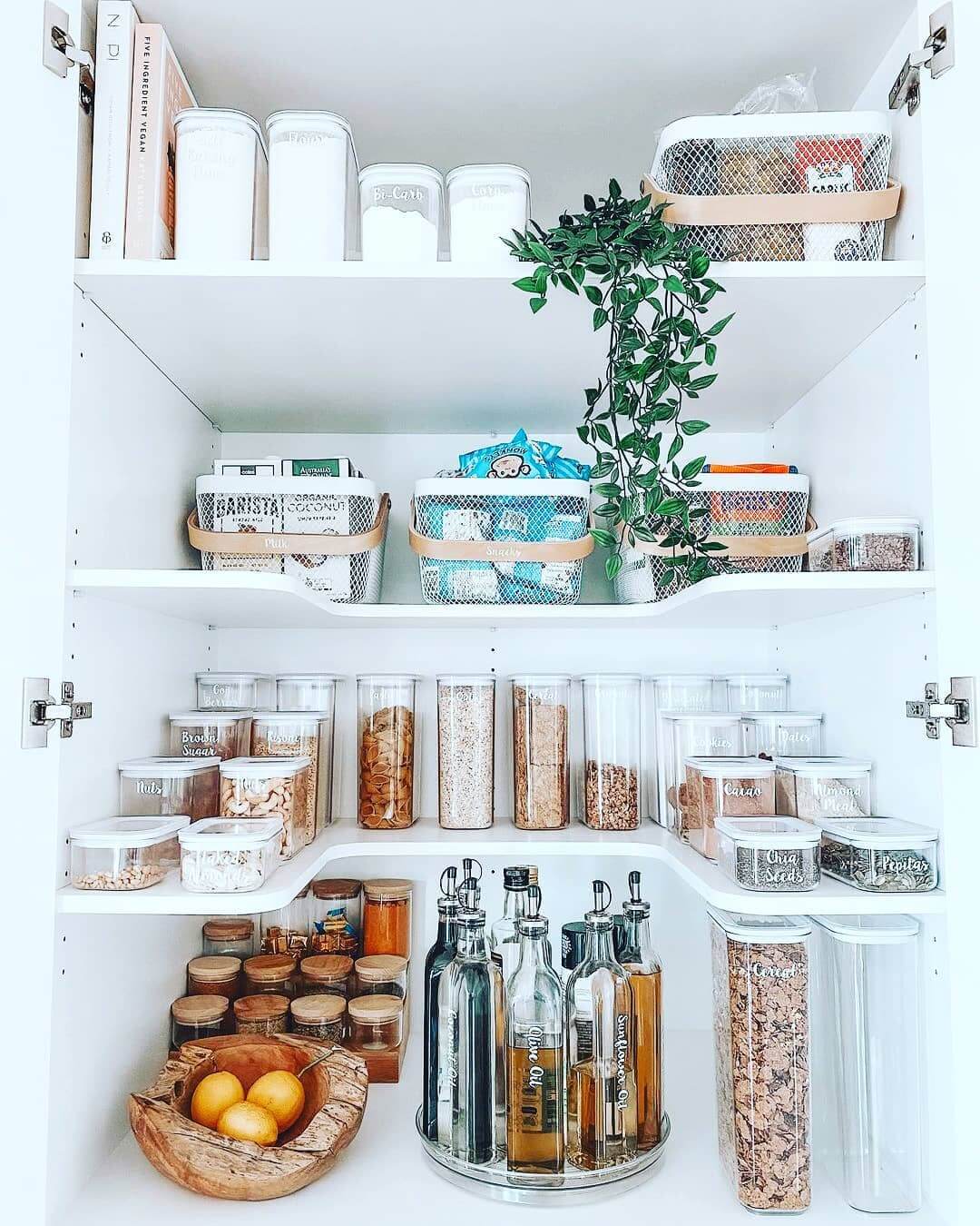 Brilliant Small Pantry Organization Ideas to Maximize Every Inch