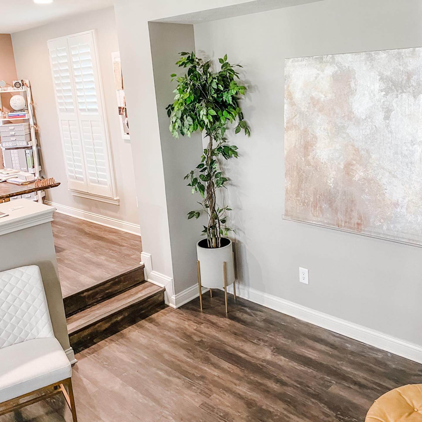 Brilliant Blank Wall Ideas to Instantly Elevate Your Space