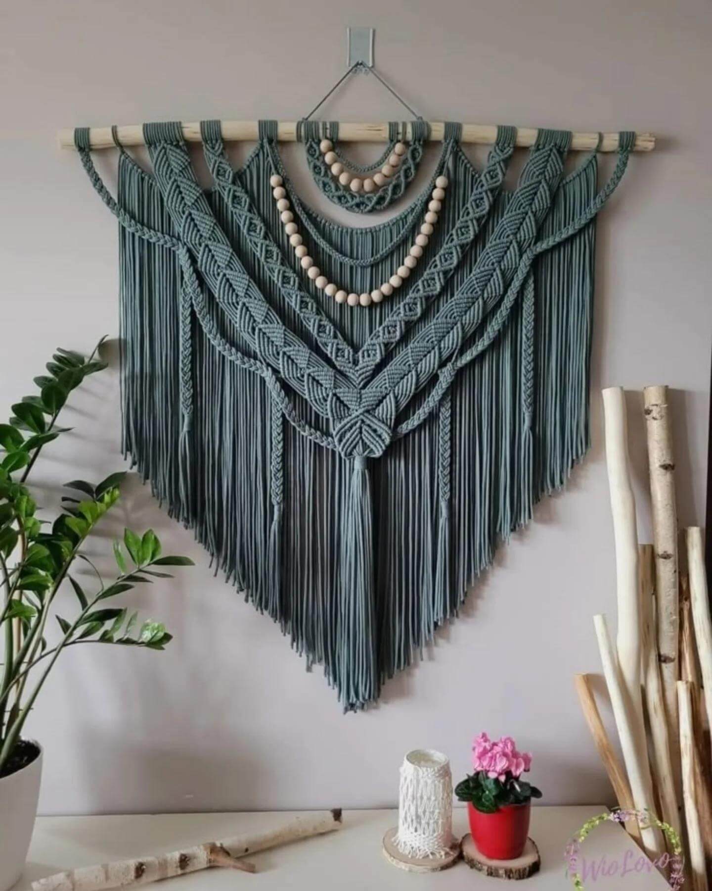 How to Decorate Your Walls with These Hanging Ideas