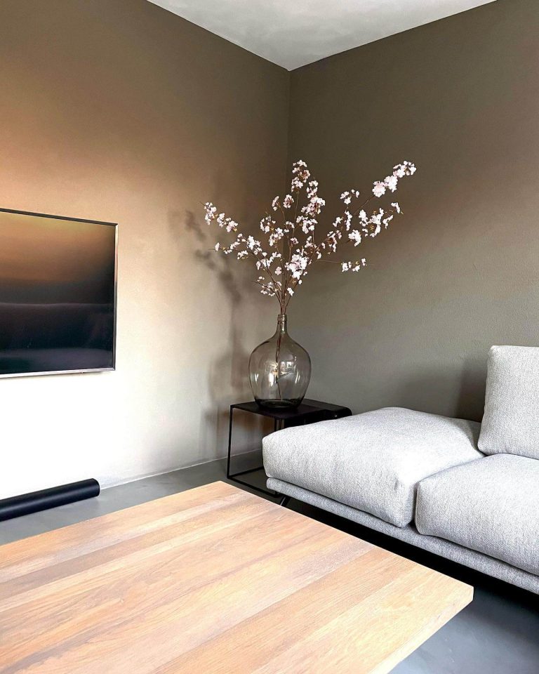 Stunning Wall Color Ideas That Will Instantly Transform Your Space