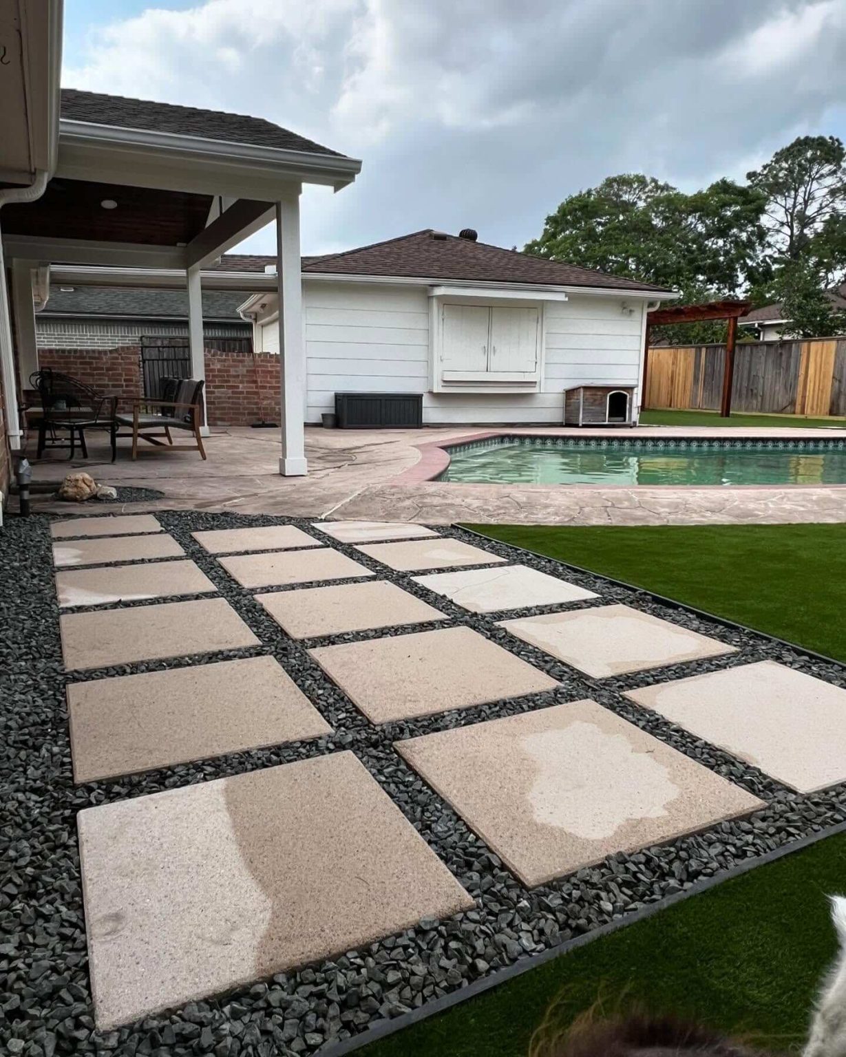 Creative Stepping Stone Ideas to Transform Your Garden Path
