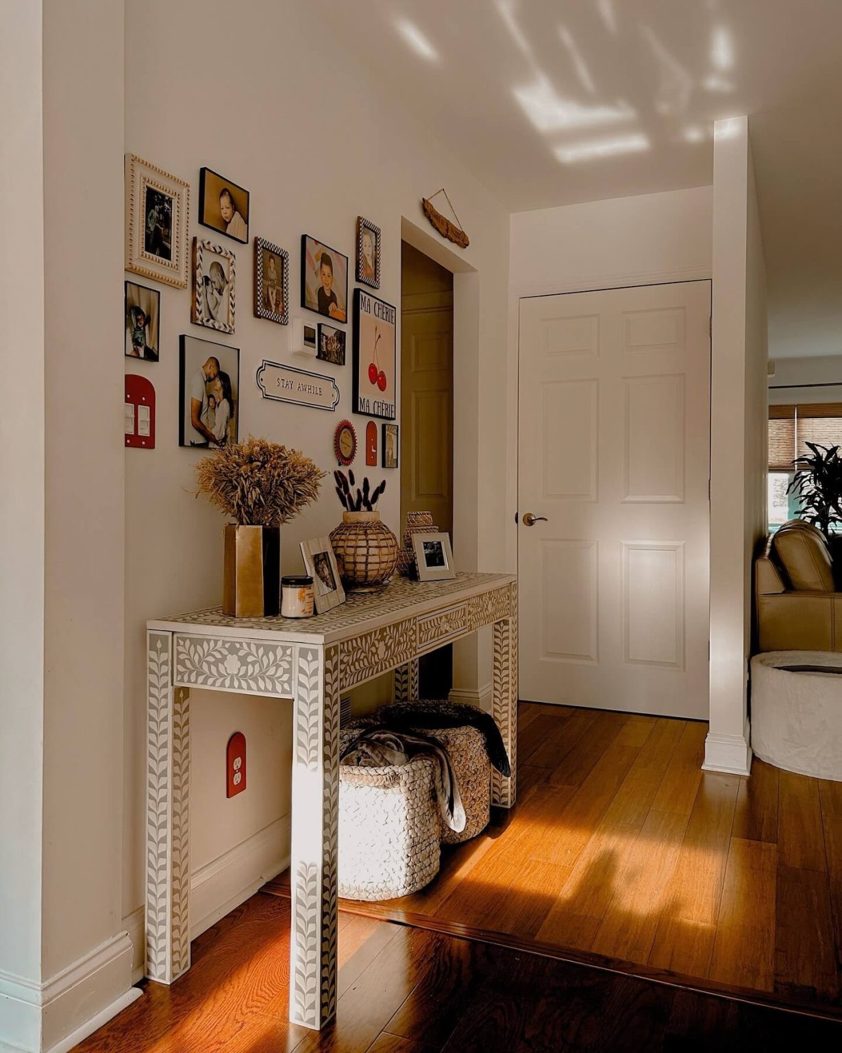 Stunning Photo Wall Ideas to Transform Any Room into a Personal Gallery