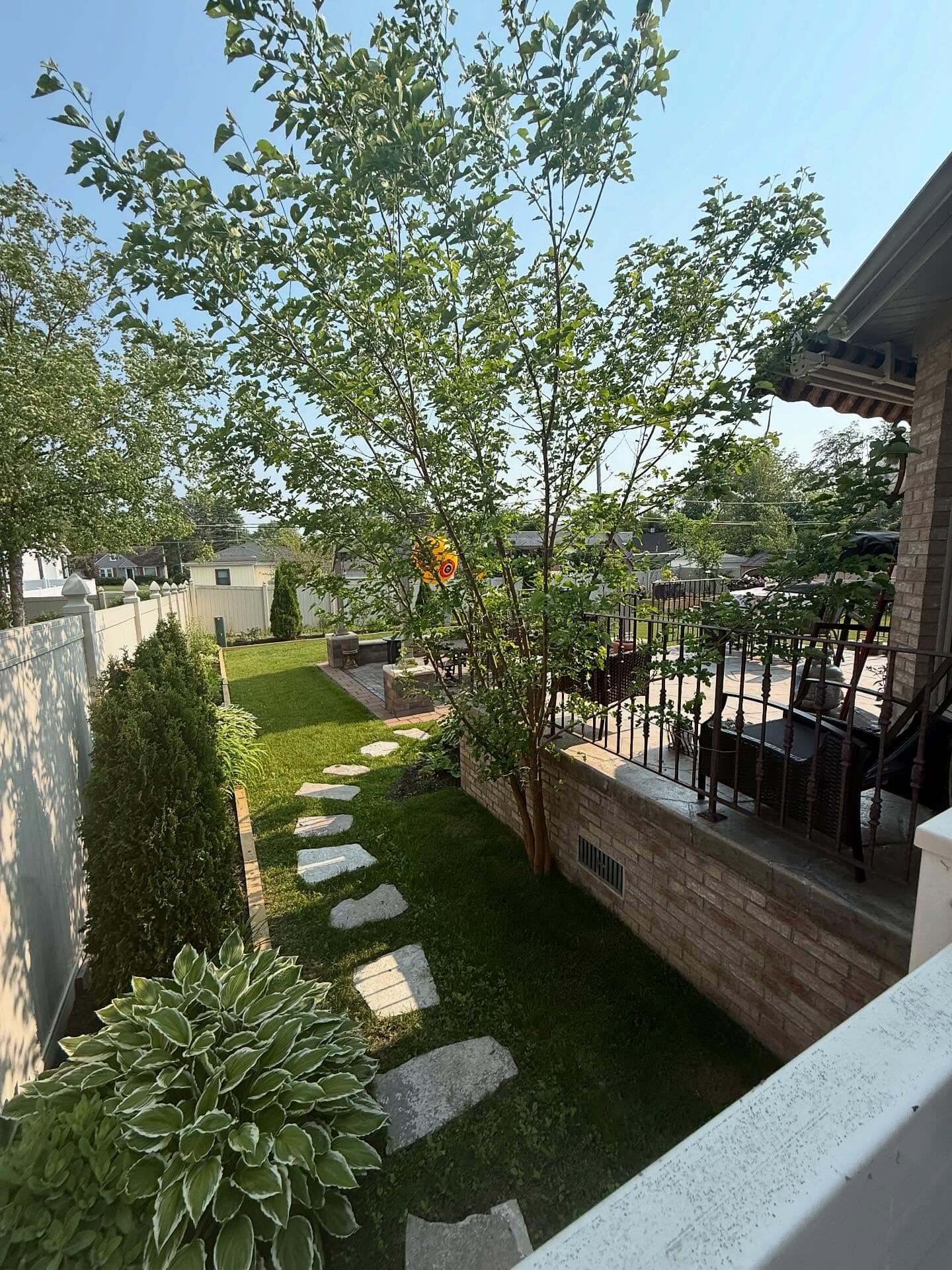 Creative Stepping Stone Ideas to Transform Your Garden Path