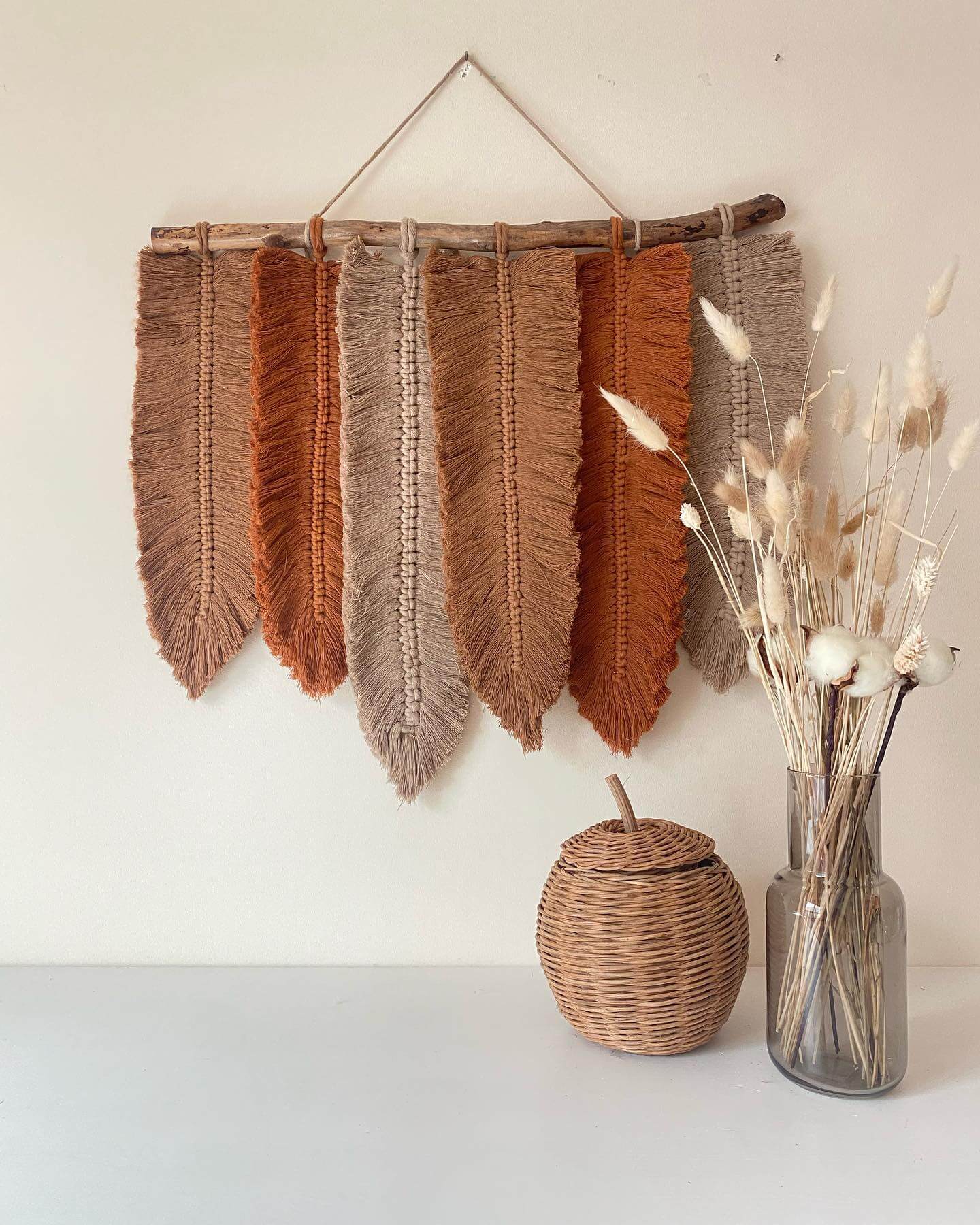 How to Decorate Your Walls with These Hanging Ideas