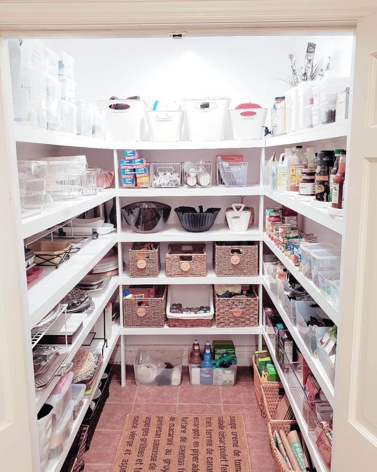 Brilliant Small Pantry Organization Ideas to Maximize Every Inch