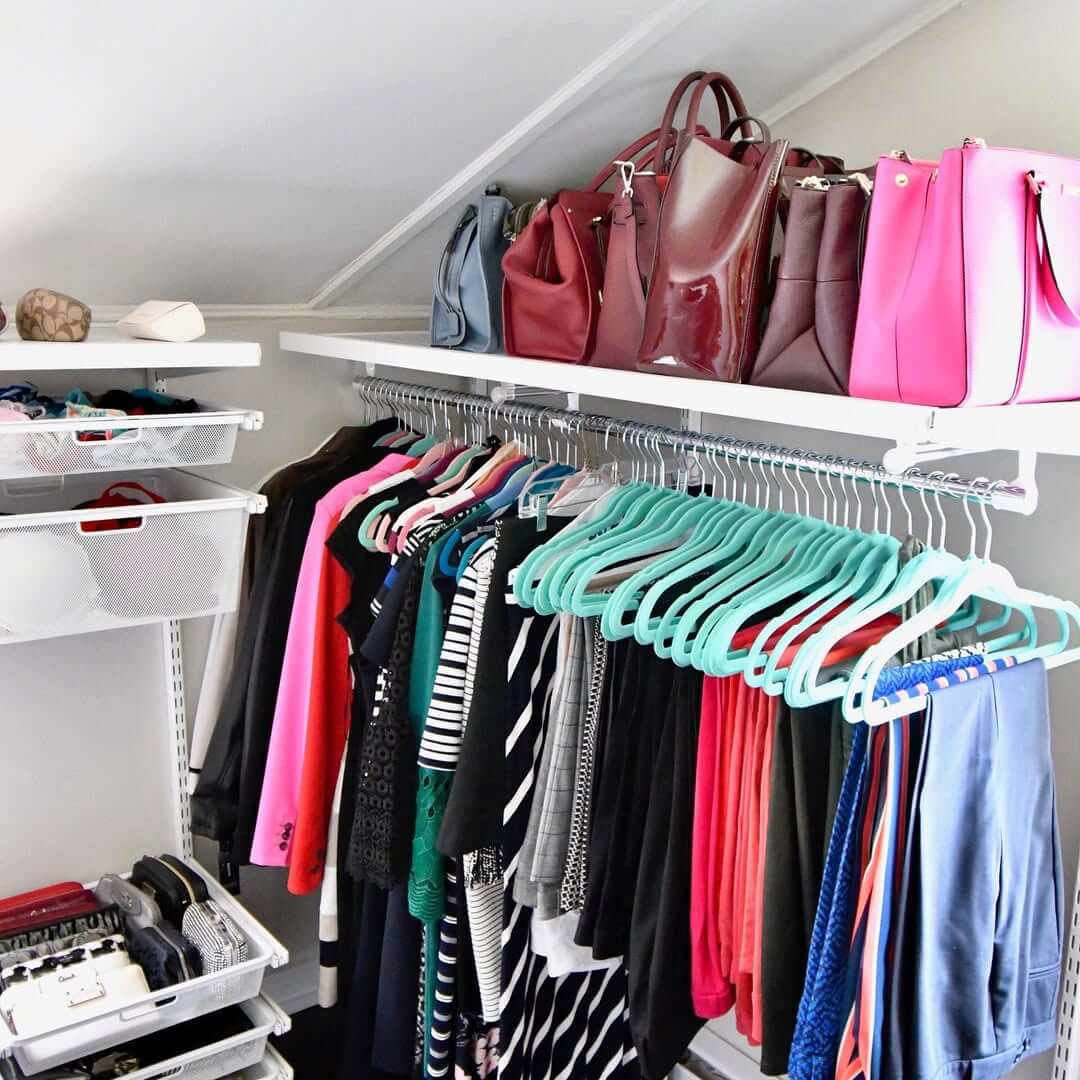 Genius Purse Storage Hacks You’ll Wish You Knew Sooner