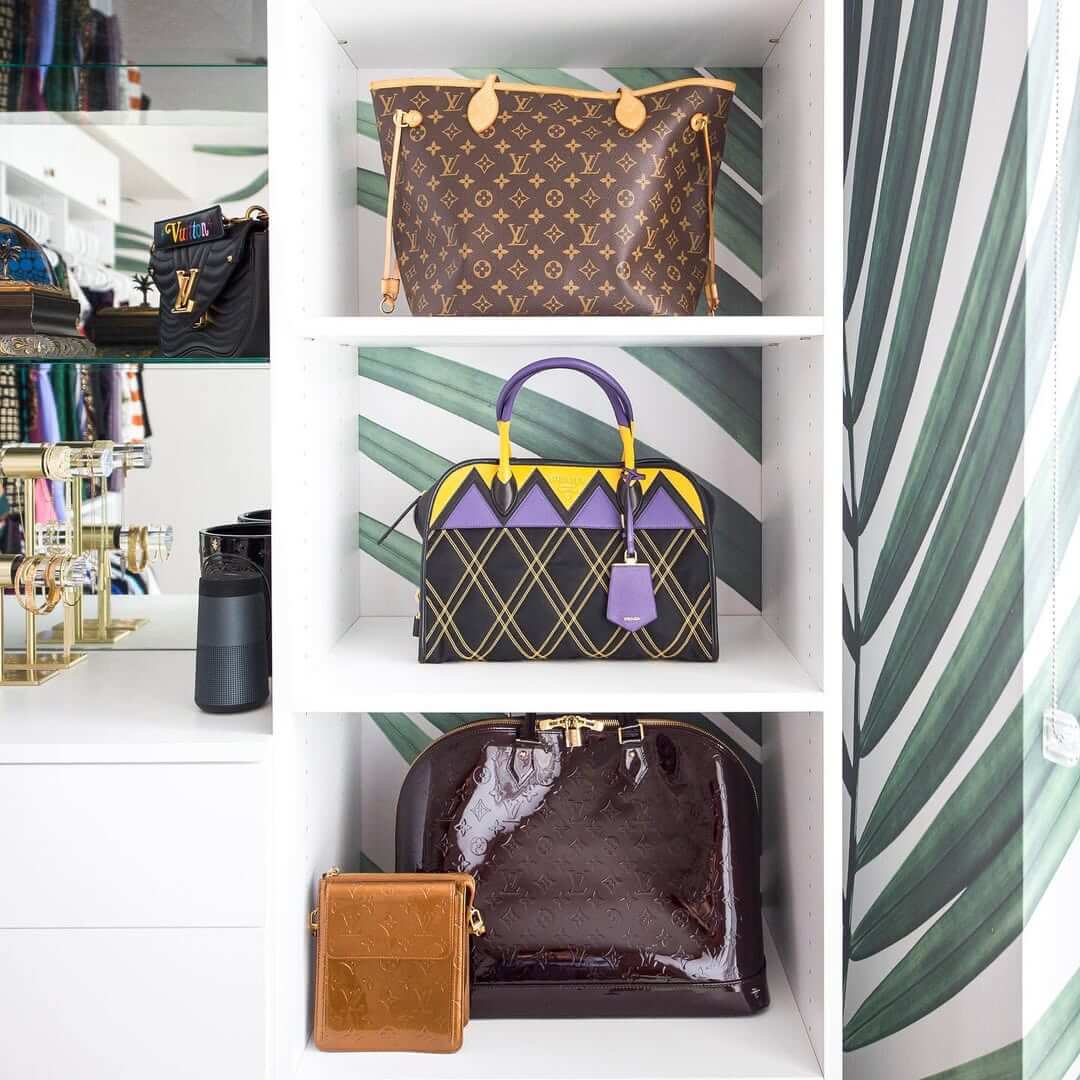 Genius Purse Storage Hacks You’ll Wish You Knew Sooner